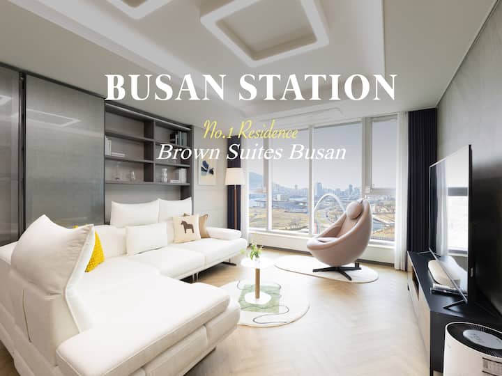 【부산역 5분】 #마리나뷰 #안마의자｜124m²｜최대9인｜침대4｜취사·세탁｜짐보관·무료주차 - South Korea