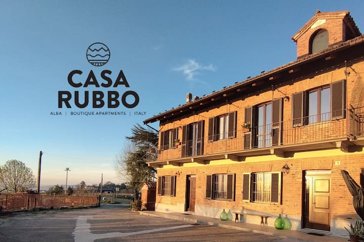 Casa Rubbo - Appartamento 'Como' Nelle Langhe - Alba