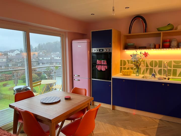 Rainbow Retreat With Stunning Panoramic Views - Coniston