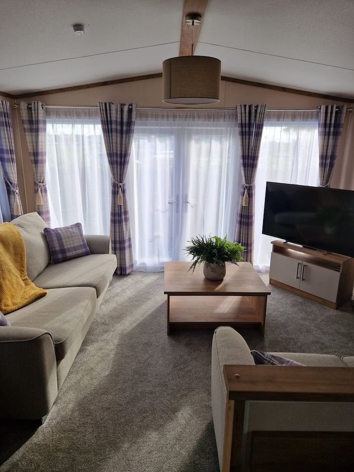 Essex Coast Luxury Holidays - Brightlingsea