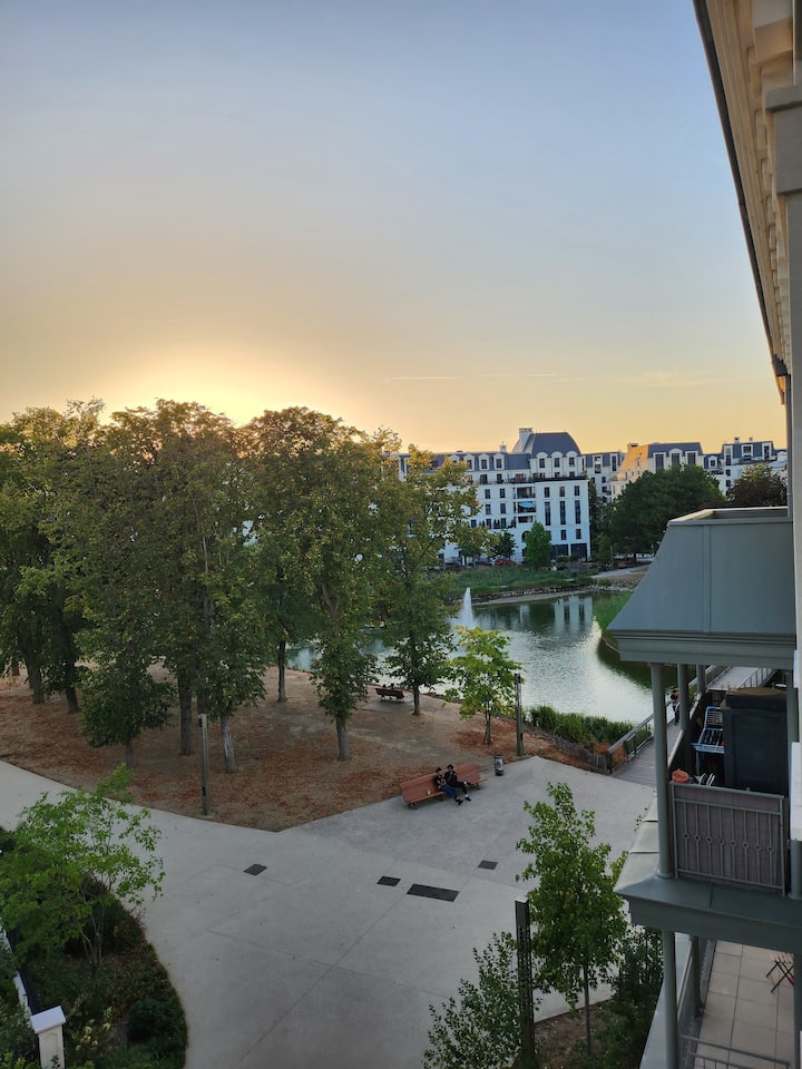 Vue Sur Le Lac Du Panorama - Clamart - ibis Clamart Paris Velizy