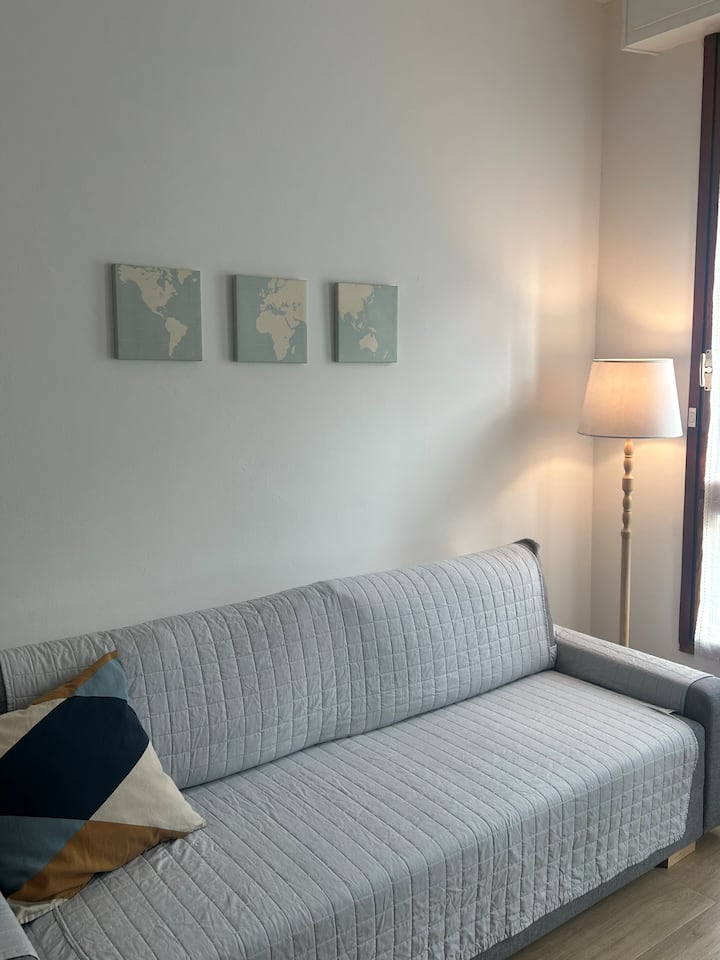 Grazioso Monolocale Vicino Metro M3 - 10' To Duomo - Milan