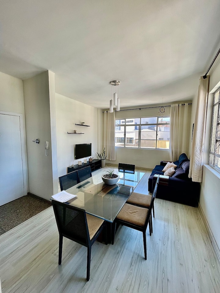 Apartment Central And Spacious - 古里提巴