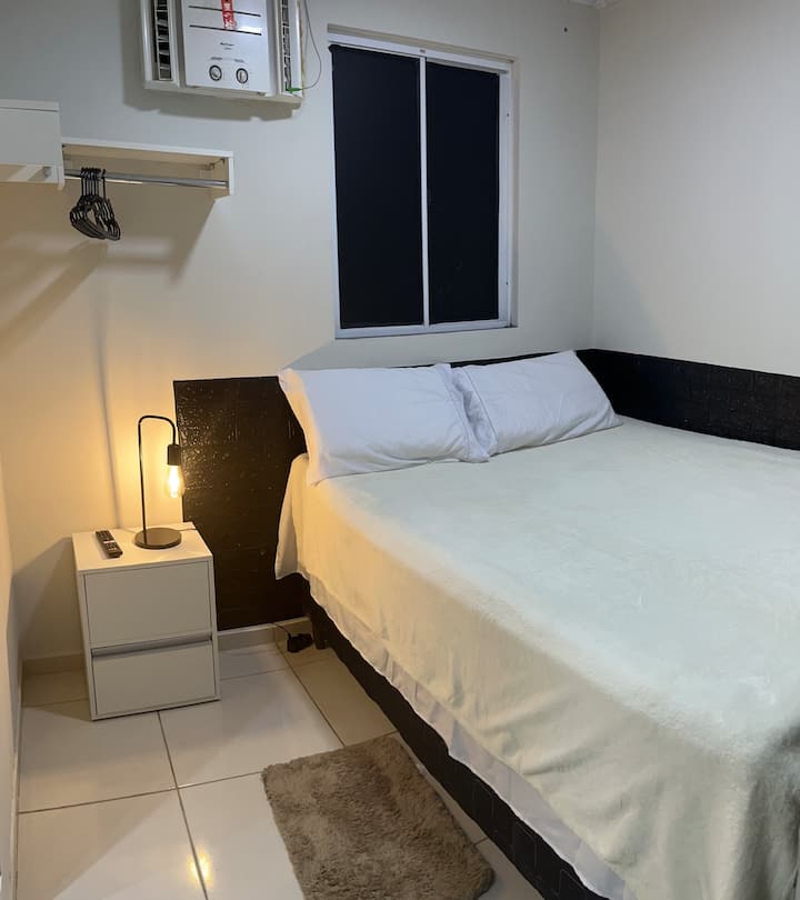 Apartamento De 1/4 + Ar Condicionado - Lauro de Freitas