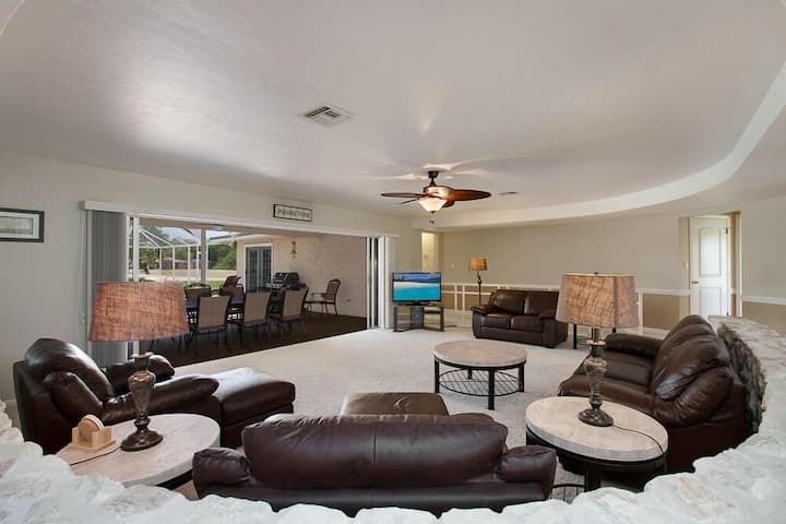 5 Minute Walk To Beach - Marco Island, FL