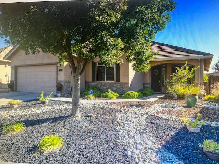Valley Springs Home Near 3 Lakes & Golf - Lake Amador Resort, Ione