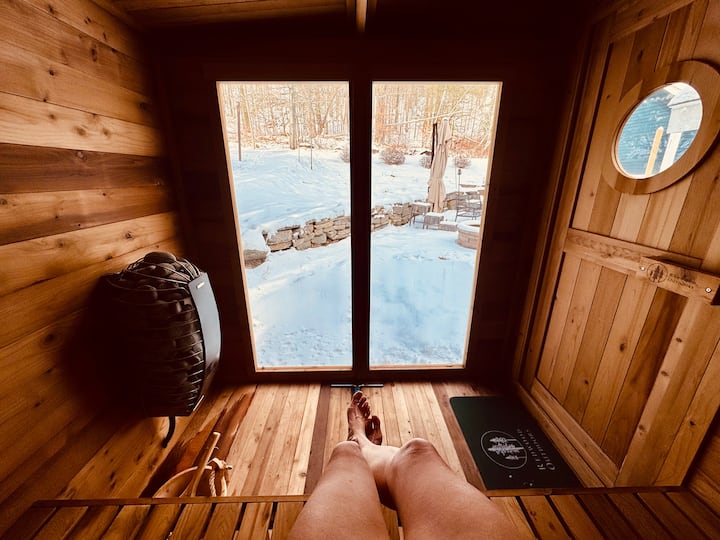 The Carol W/ Traditional Sauna! - Ludlow, VT