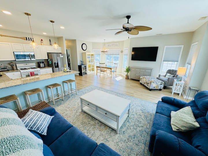 Avery’s Place On Lincoln - Wildwood, NJ