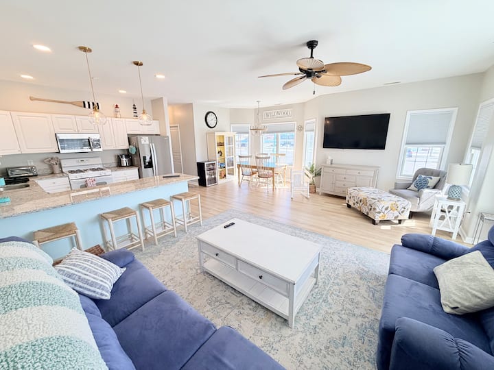 Avery’s Place On Lincoln - Wildwood, NJ