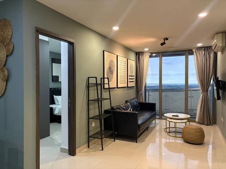 P3- Peak Specious 3br Skyline View - Phnom Penh