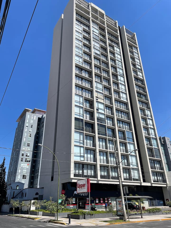 Moderno Depa En Chapultepec - Guadalajara