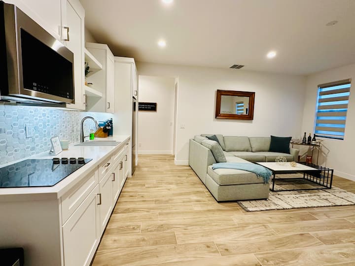 New Casita W/ Amazing Mt. Views - 스코츠데일