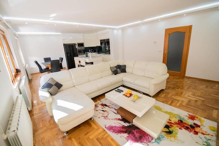 Luxury Apartment - Sarajevo
