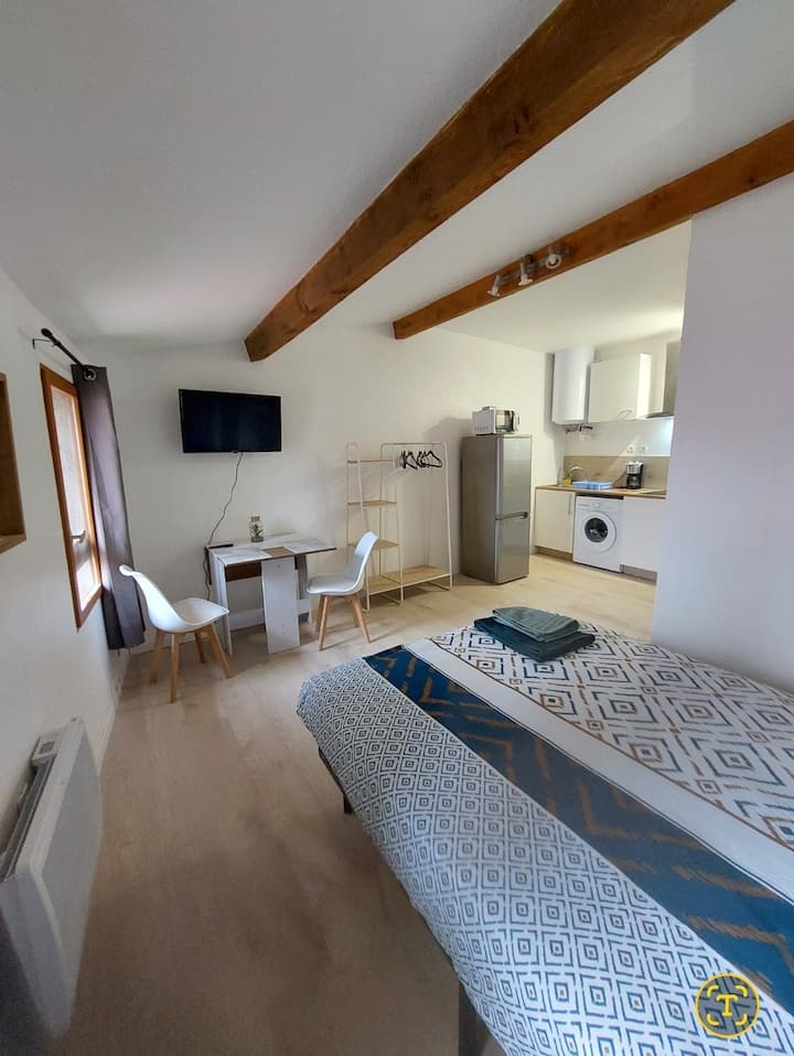 Grand Studio Au Cœur De La Ville - Bédarieux