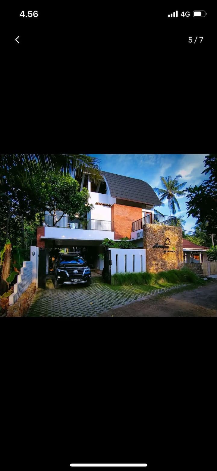 Villa Homey 6 Kamar Tidur - Lombok