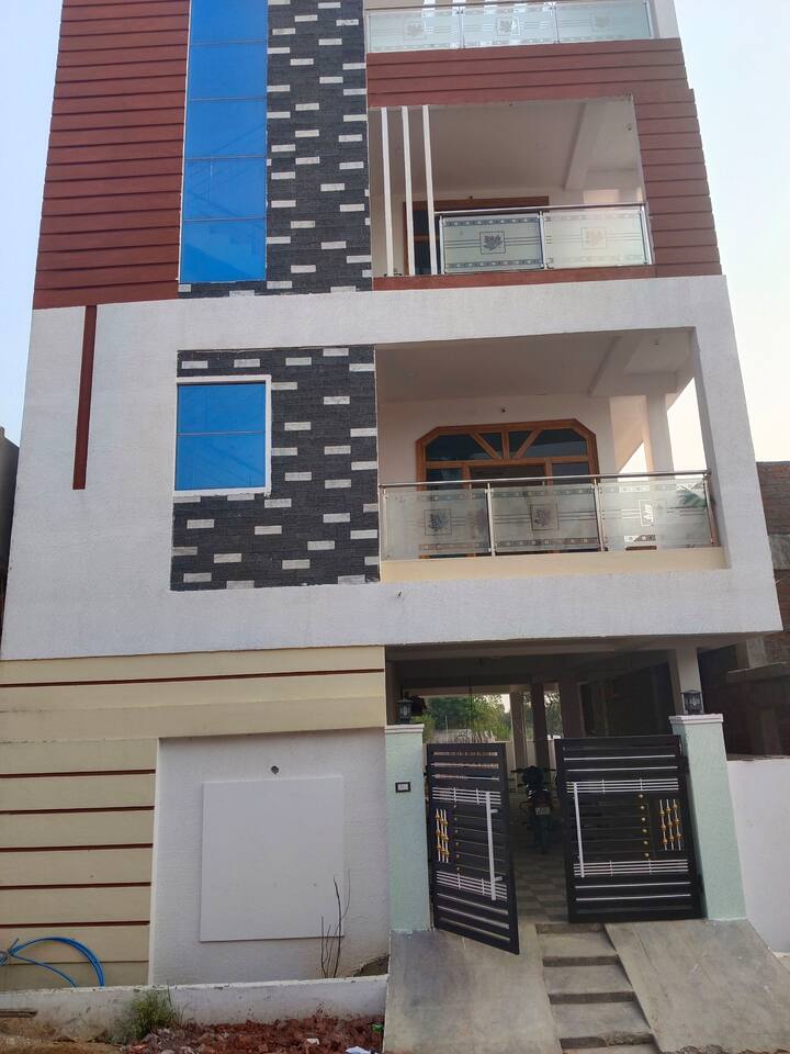Pent House With Personal Garden - Medchal