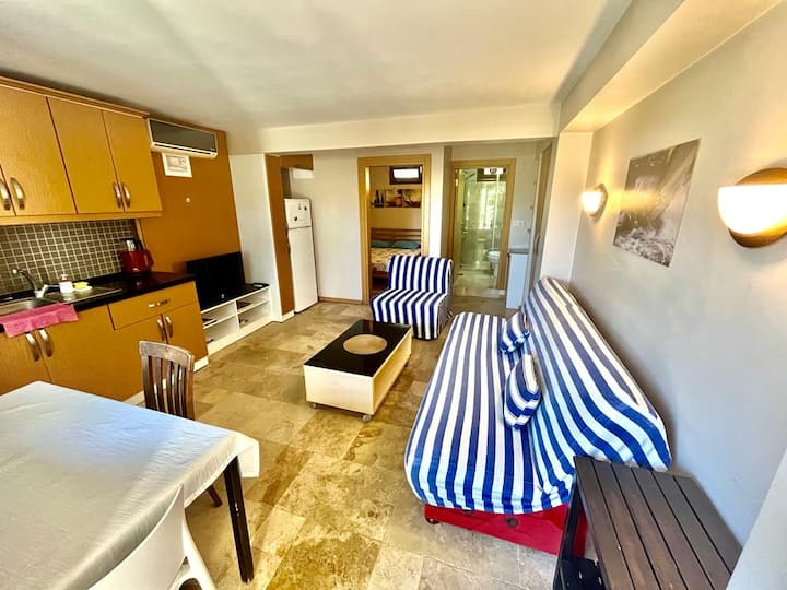 Begonvil-tatil Evi Karaburun - Karaburun