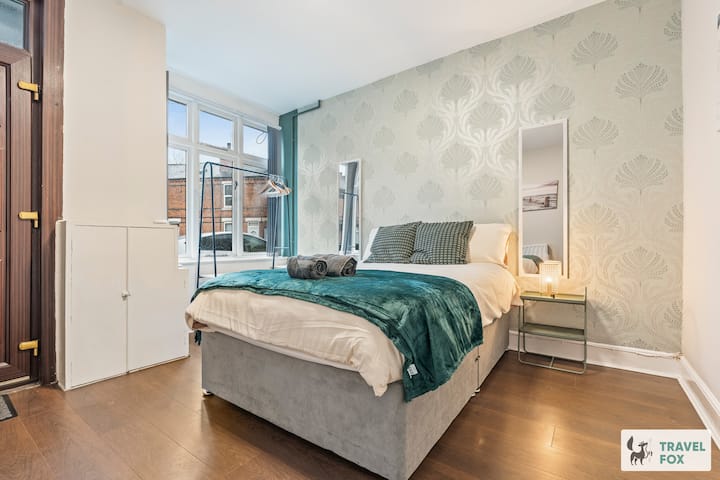 Becky's House: Near Motor Point And Free Parking! - Nottingham