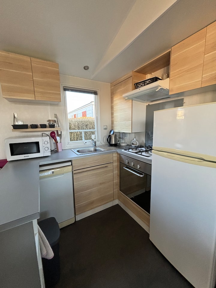 Mobilhome Dans Parc Résidentiel De  Loisirs - Hauteville-sur-Mer