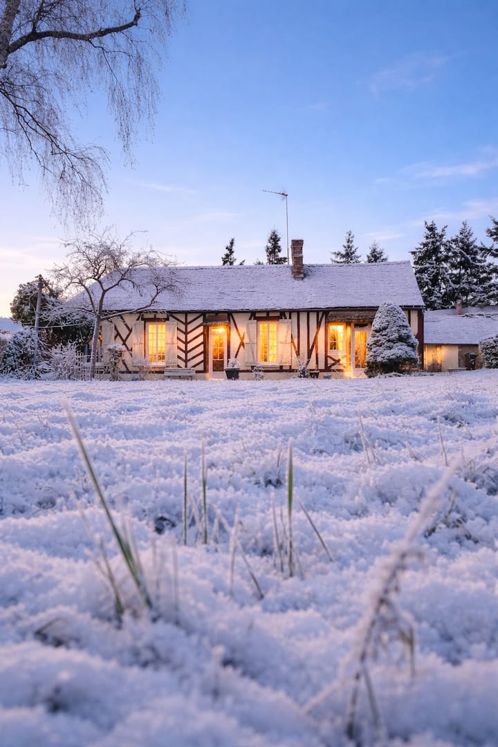 Maison "Chez Jeannine" Avec Jardin - Damville