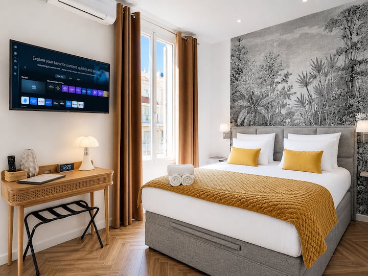 Croisette & Palais 2 Min ~ Hypercentre ~ Suite - Cannes