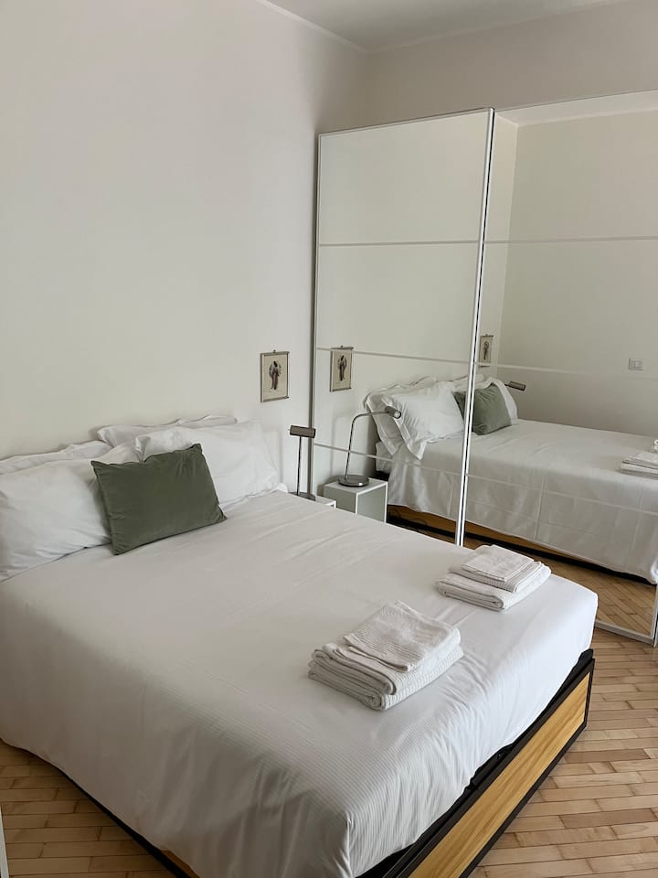 Lorenteggio Cozy House - Milán