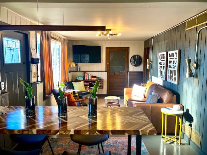 B) Lake Front, Boat Dock, Fishing, Kayak, Marina - Ludington, MI