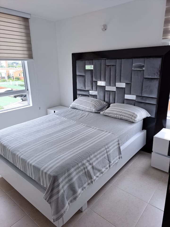 Apartamento Amoblado Sur De Cali - Cali