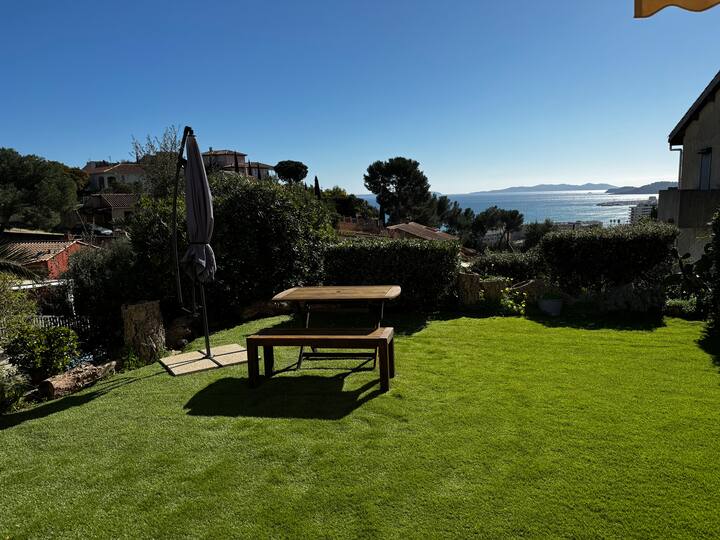 Vue Mer Splendide, Jardin, Proche Plage Lavandou - La Favière