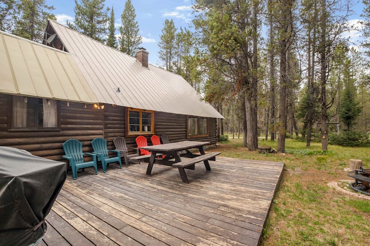 22 Miles To Yellowstone - Firepit - Close To River - 아일랜드 파크