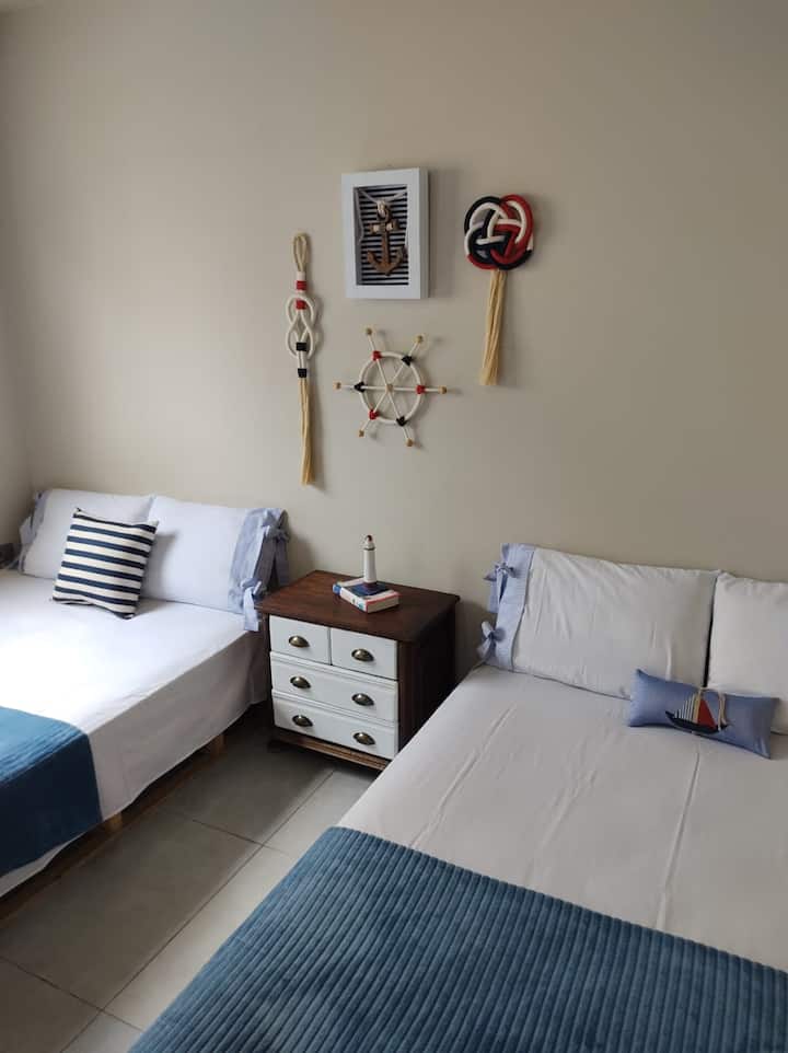 Encantadora Casa De Hóspedes. Santa Felicidade. 3 - Curitiba