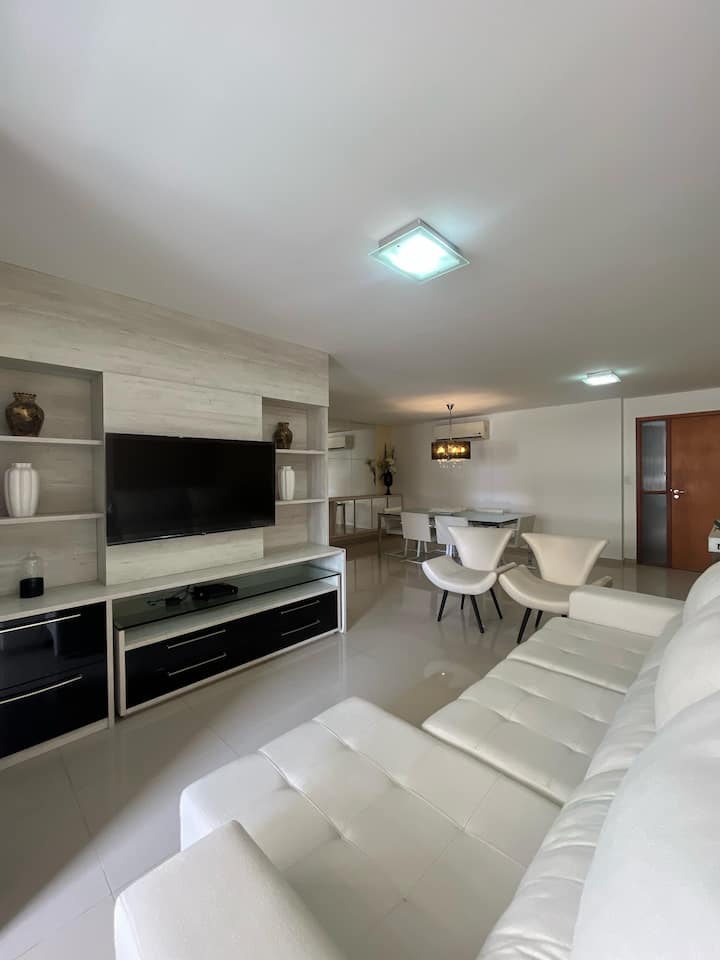 Apartamento Na Ponta Verde A 200m Da Praia - Maceió