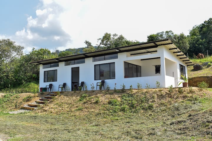 Piedras Del Sol | Casa Campestre - Guaduas