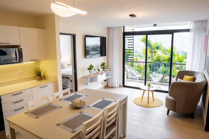 Cozy Modern Apt W/ Volcano View - Dipartimento di San Salvador
