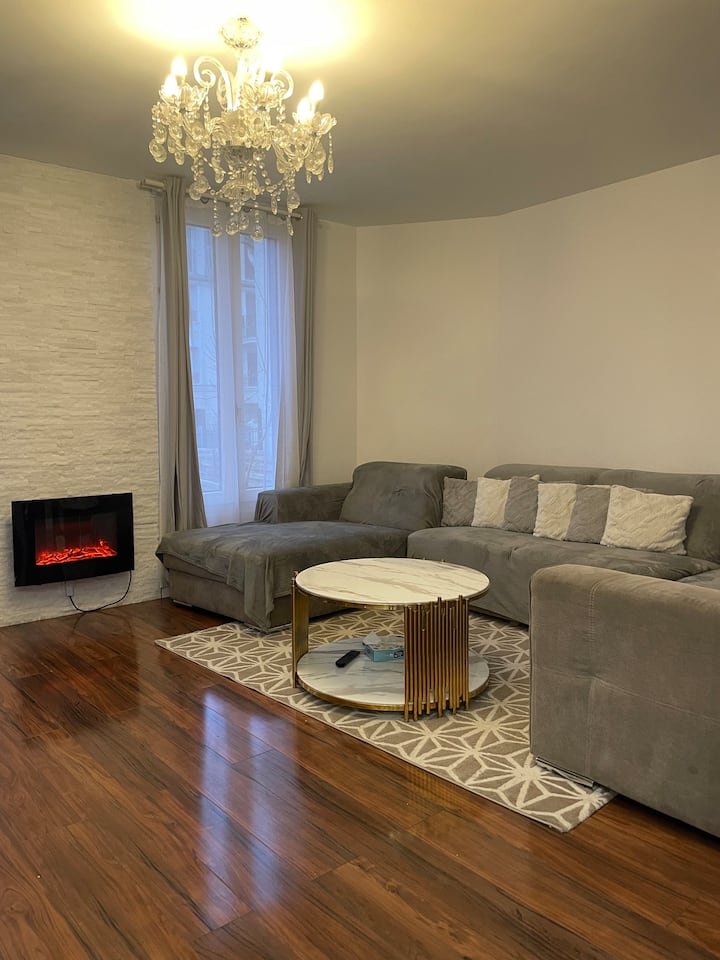 Belle Maison Familliale . - Saint-Ouen