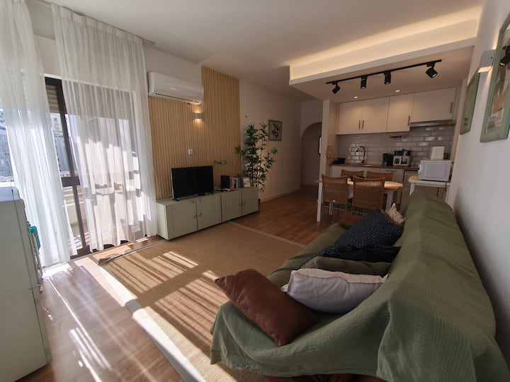 Beach Sea View Flat W/ Balcony - Armação de Pêra
