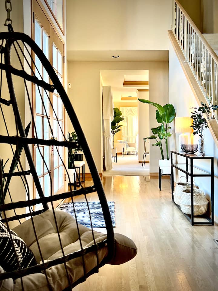 Luxury Spacious | King Bed | Family & Pets | Park - Federal Way, WA