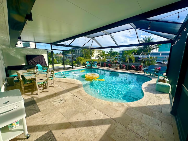 Casa Piña Bonita, The Ultimate In Coastal Living! - Bonita Springs, FL