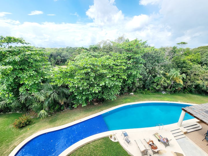 Casa Aventuras Esmeralda: Your Beach Getaway - Puerto Aventuras