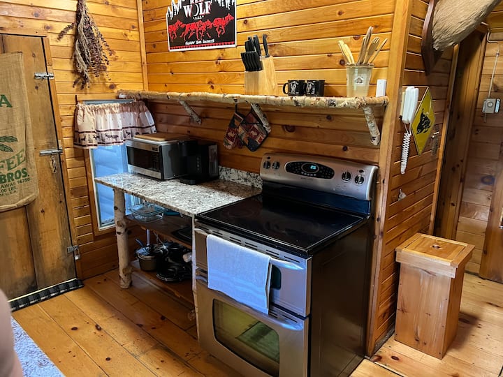 The Walleye Inn - Atv/snowmobile Trail Access - Coleman State Park, Stewartstown