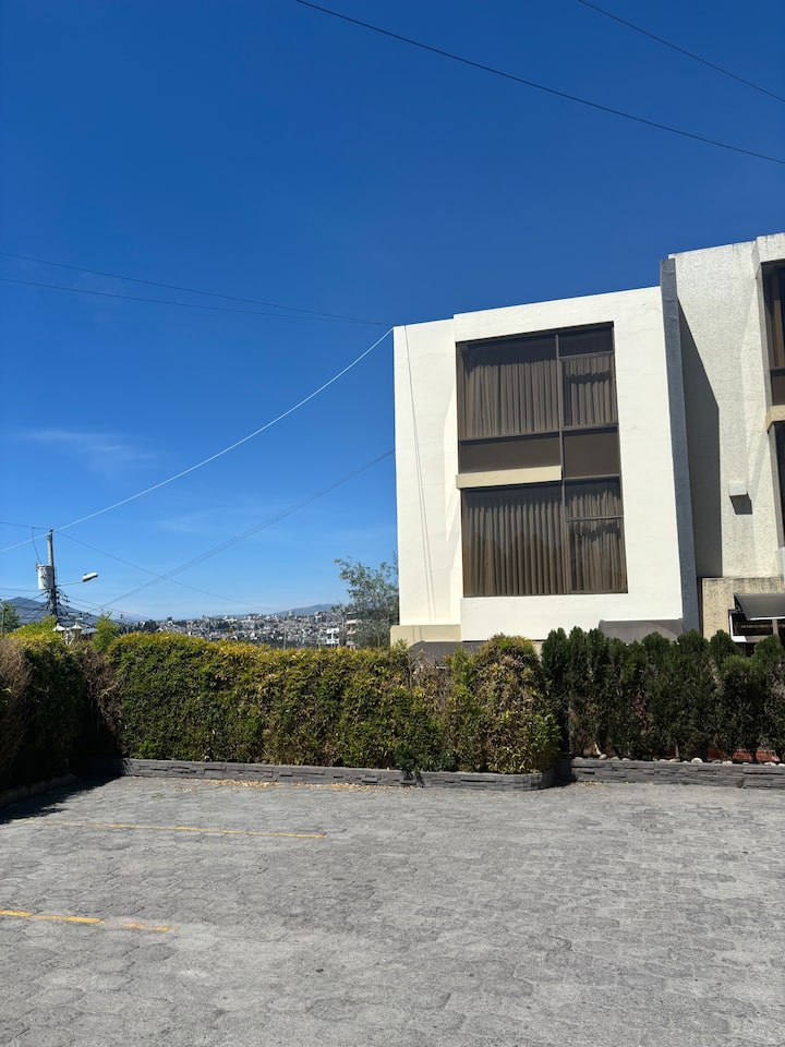 Hermosa Casa En Ambato - Ambato