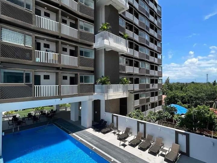 Wv2 Condotel Luxury - Iloilo City