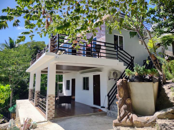 Family Room #1 With Pool View - Oslob