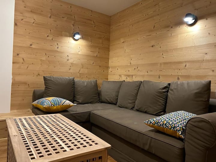Loft Avec Belle Vue Sur La Vallée - Loudenvielle