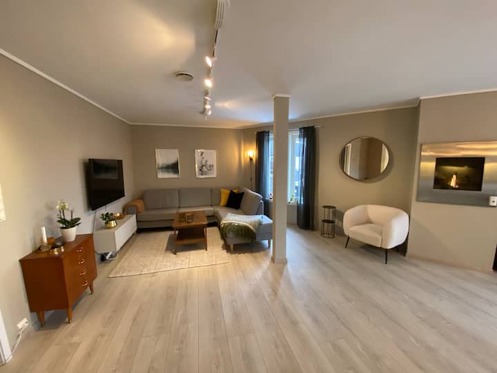 Romslig Leilighet Til Leie - Kristiansand