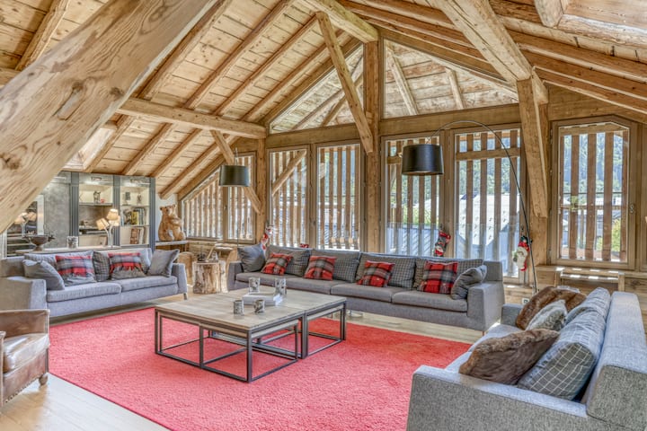 Chalet D’exception De 600m² • Spa & Ski-room - Les Carroz d'Arâches