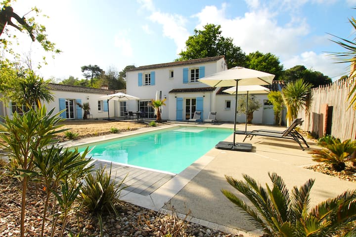 Villa Le Cyprès 170 M Avec Piscine Chauffée Au - Jard-sur-Mer
