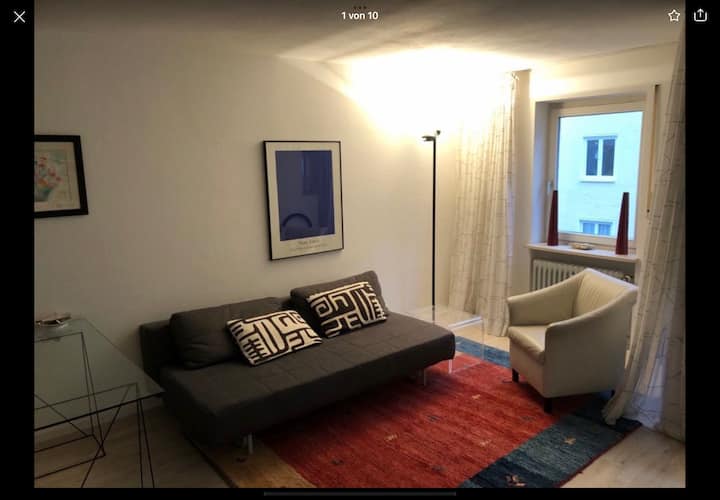 Small Room In A Shared Appartment In Schwabingwest - Munich