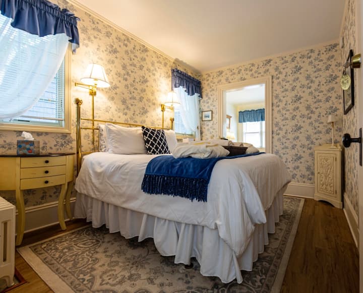 Silver Maple Suite, Maples Inn - Acadia National Park