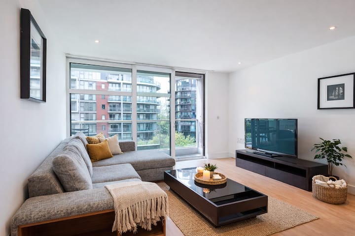 Spacious 2bed/2bath Apartment - Belgravia - London